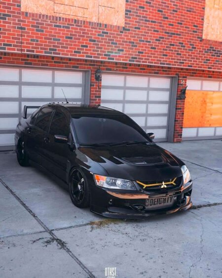 Mitsubishi Lancer Evo 9 rebaixado preto - Only Cars