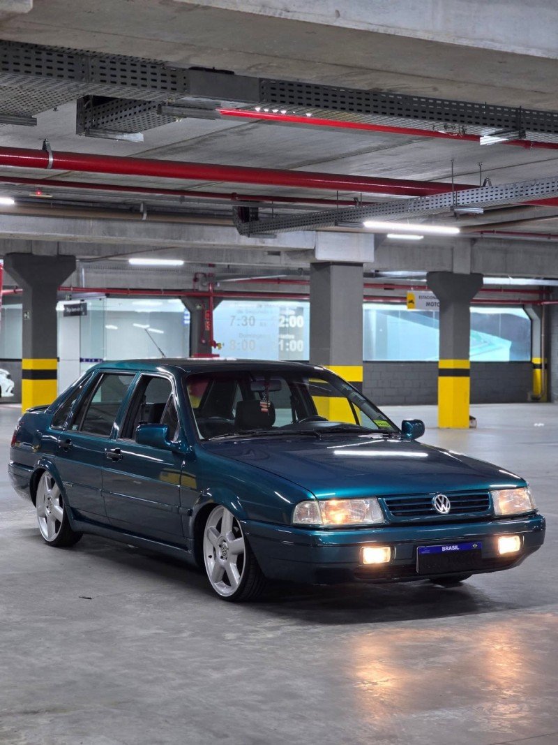VW Santana Evidence 1996 Verde Nice rebaixado rodas aro 18