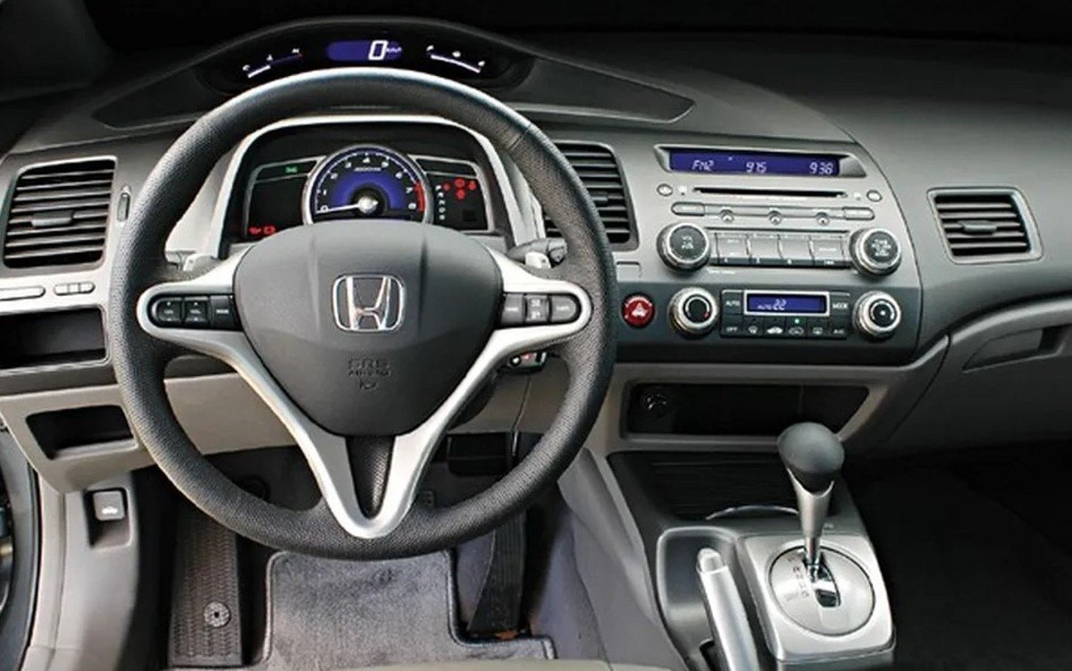 Avaliação Honda Civic G8 2007 a 2011: vale a pena comprar?